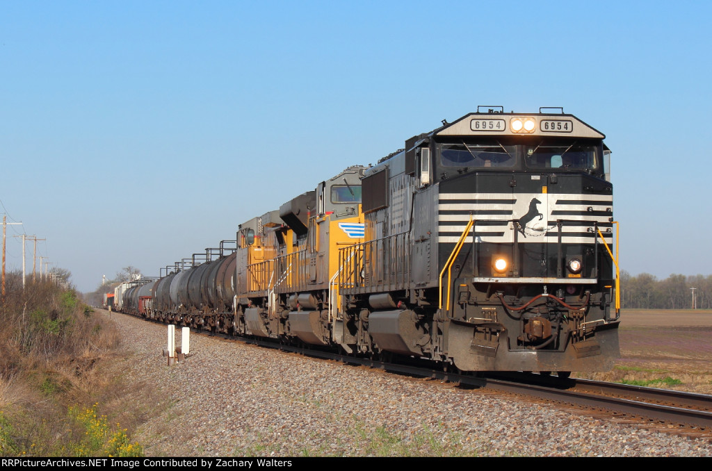 NS 6954 UP 8614 6702